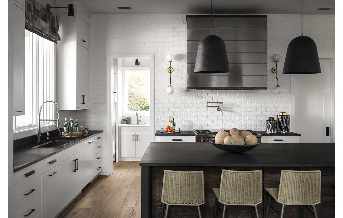 Custom Kitchen Cabinets and Millwork by River City Custom Cabinetry ...